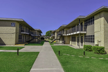 Apartments in Grand Prairie, TX | Evria Terraces | (972) 263-4951